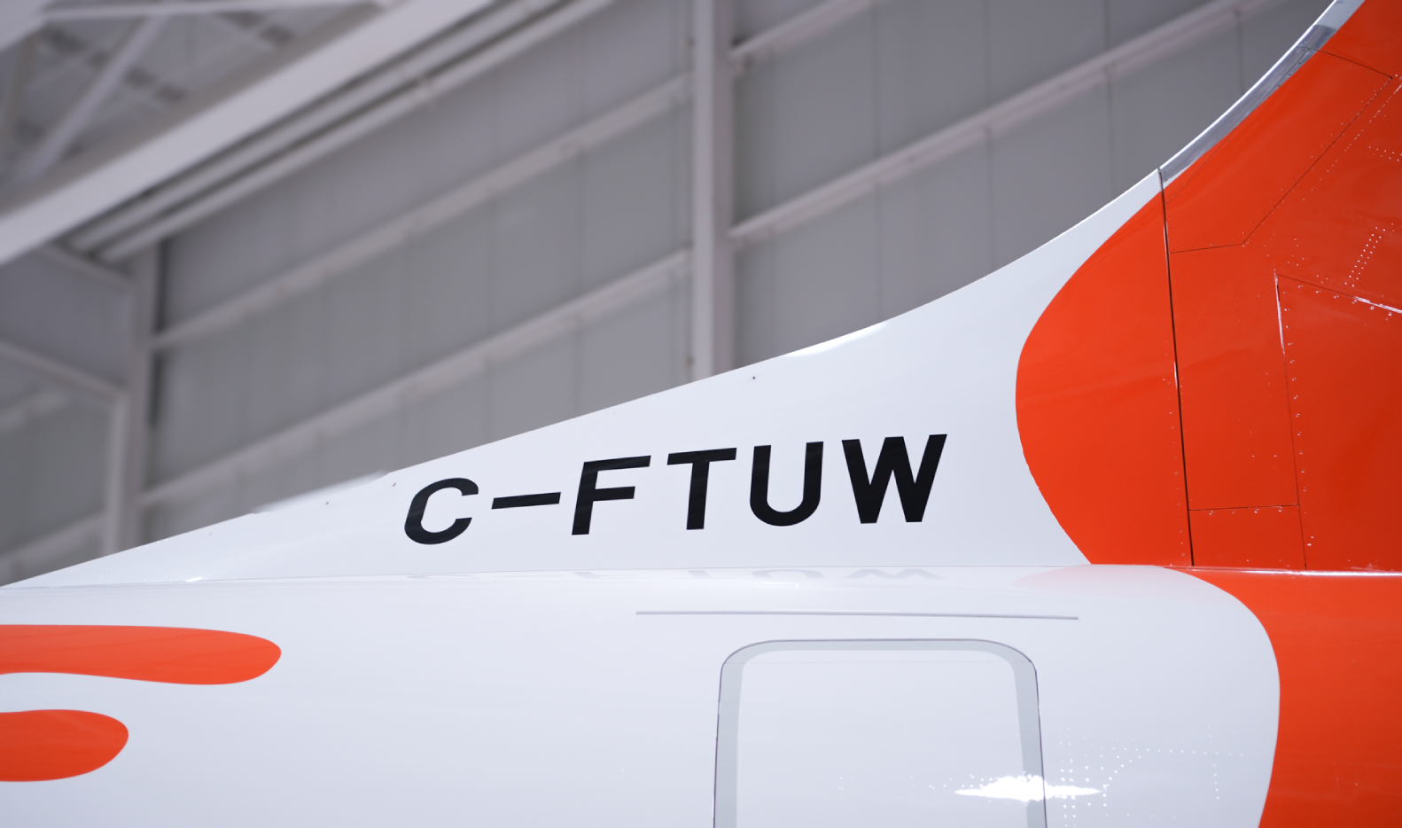 Boeing 737 800NG Combi | Air Inuit
